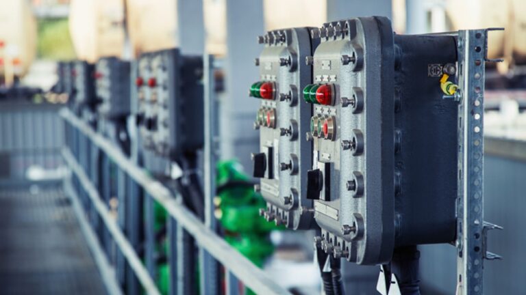 NEMA 12 vs NEMA 3R: Choosing the Right Enclosure - KDM Steel