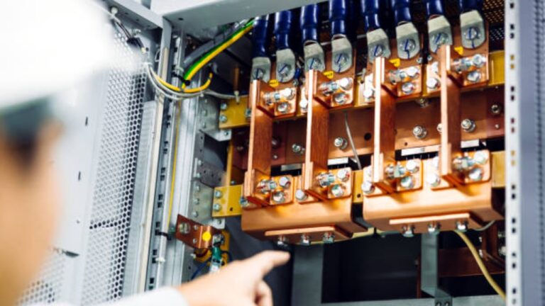 Main Lug vs Main Breaker Panels: Choosing the Right Fit - KDM Steel