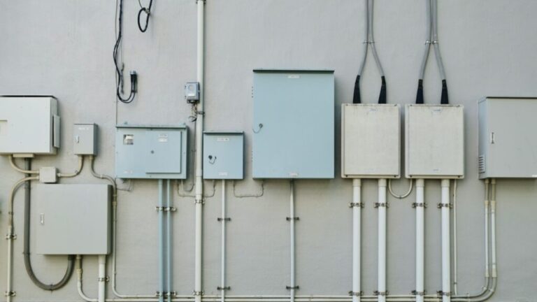 What is a Junction Box Used For? Exploring Its Key Applications and ...