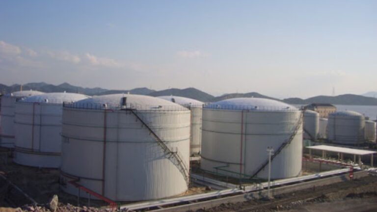 Vertical Tank vs Horizontal Tank: A Complete Comparison Guide - KDM Steel
